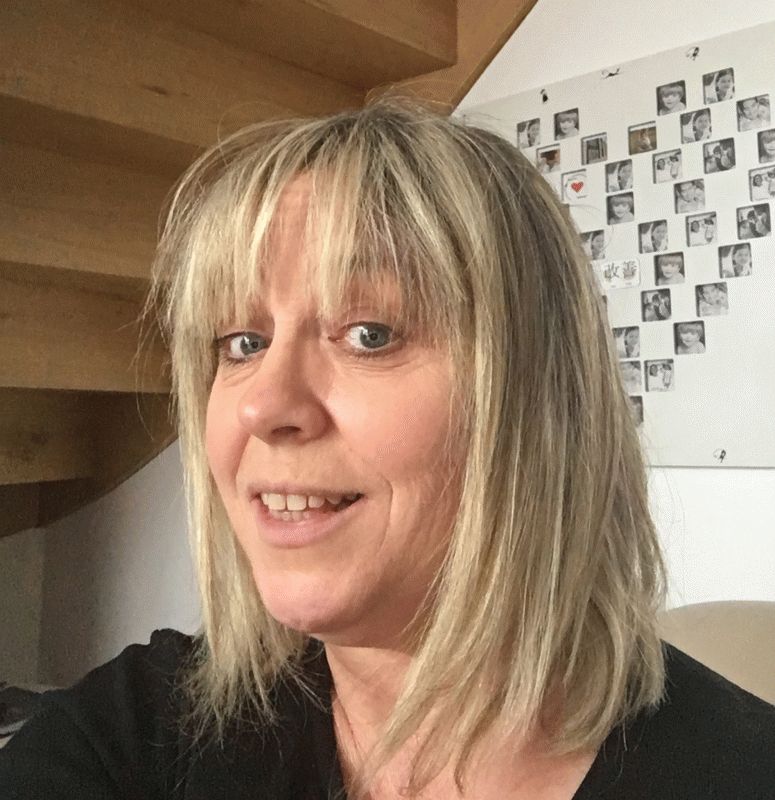 Rencontre Sandrine - 57 ans - Bazoches sur Guyonne : Je suis une femme ...